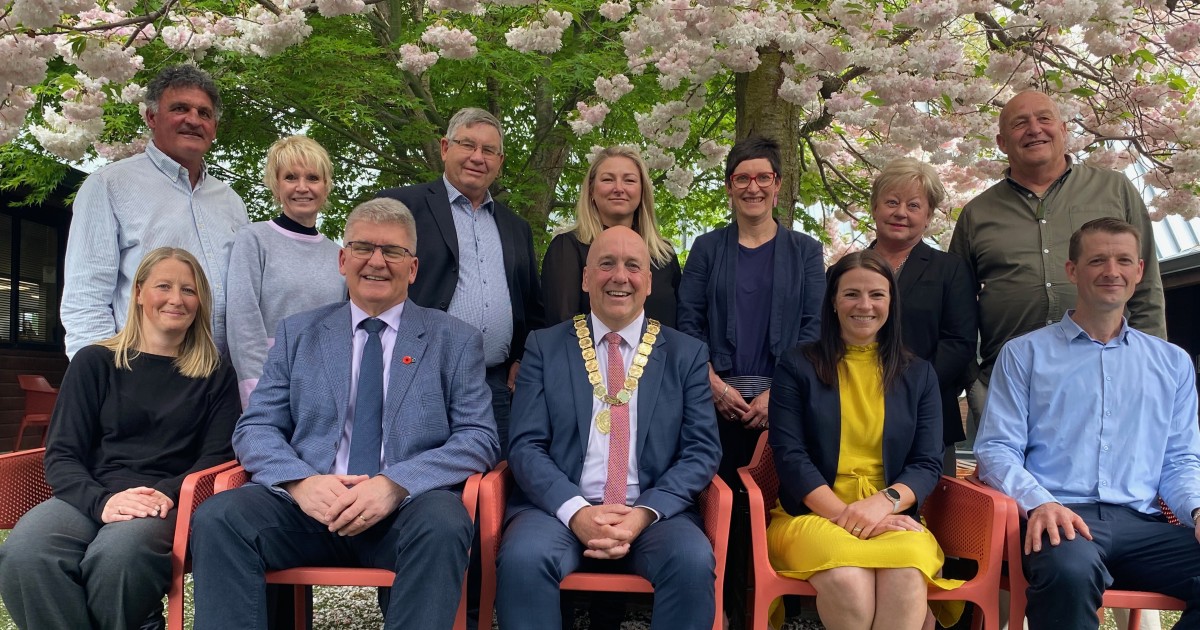 Councillors close ranks on who Central Otago's next mayor may be | Crux