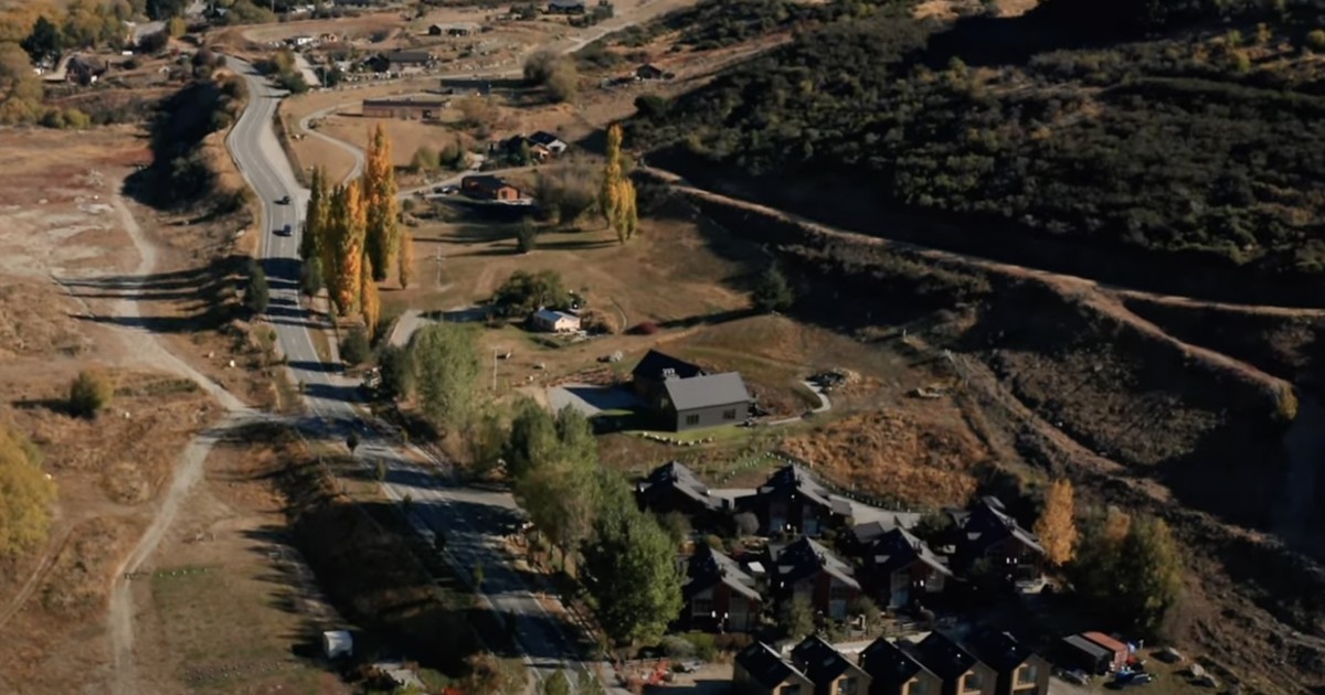 Serious to moderate injuries in Crown Range crash | Crux