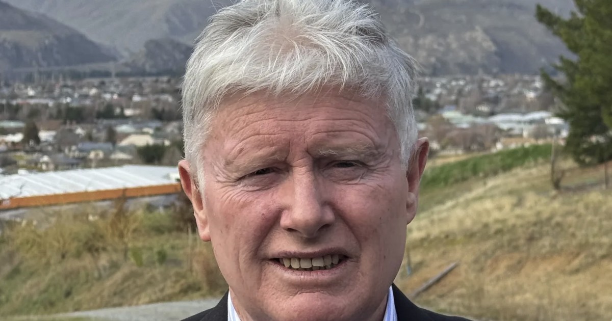 CODC mayoral candidate seeks "community-led" not "council-led." | Crux