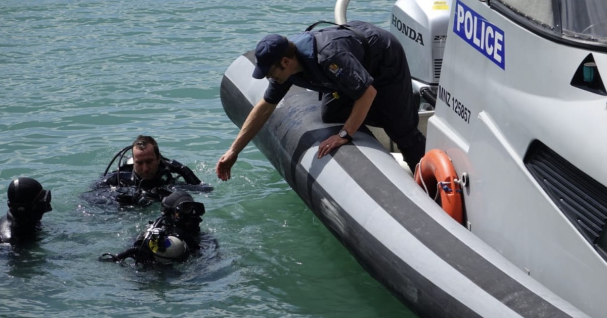 Police dive squad recover body near Glenorchy | Crux