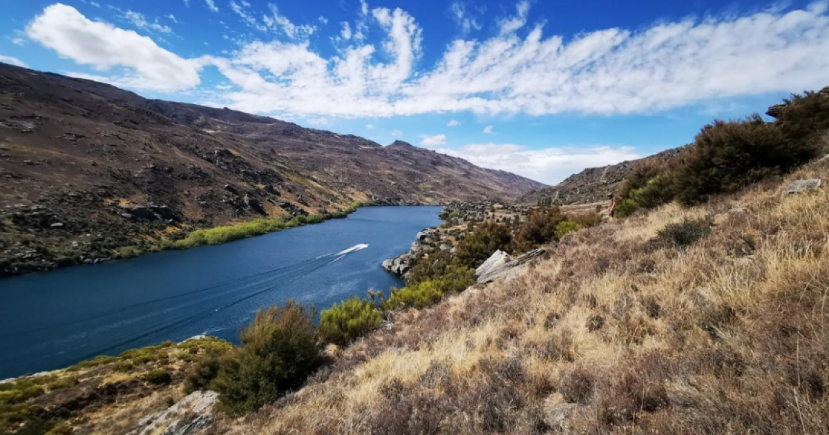 Queenstown to Dunedin bike trail one step closer | Crux