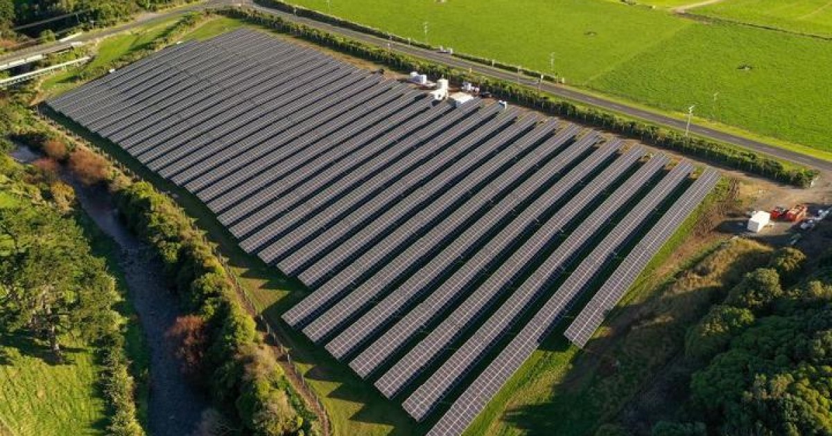 New Zealand's largest grid-connected solar power plant up and running ...